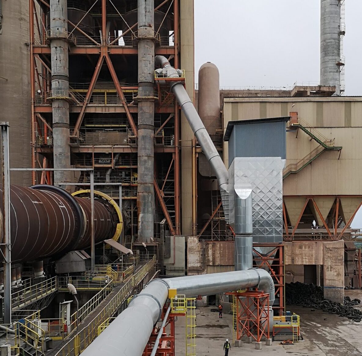 PMT - System provider in the cement and minerals industry