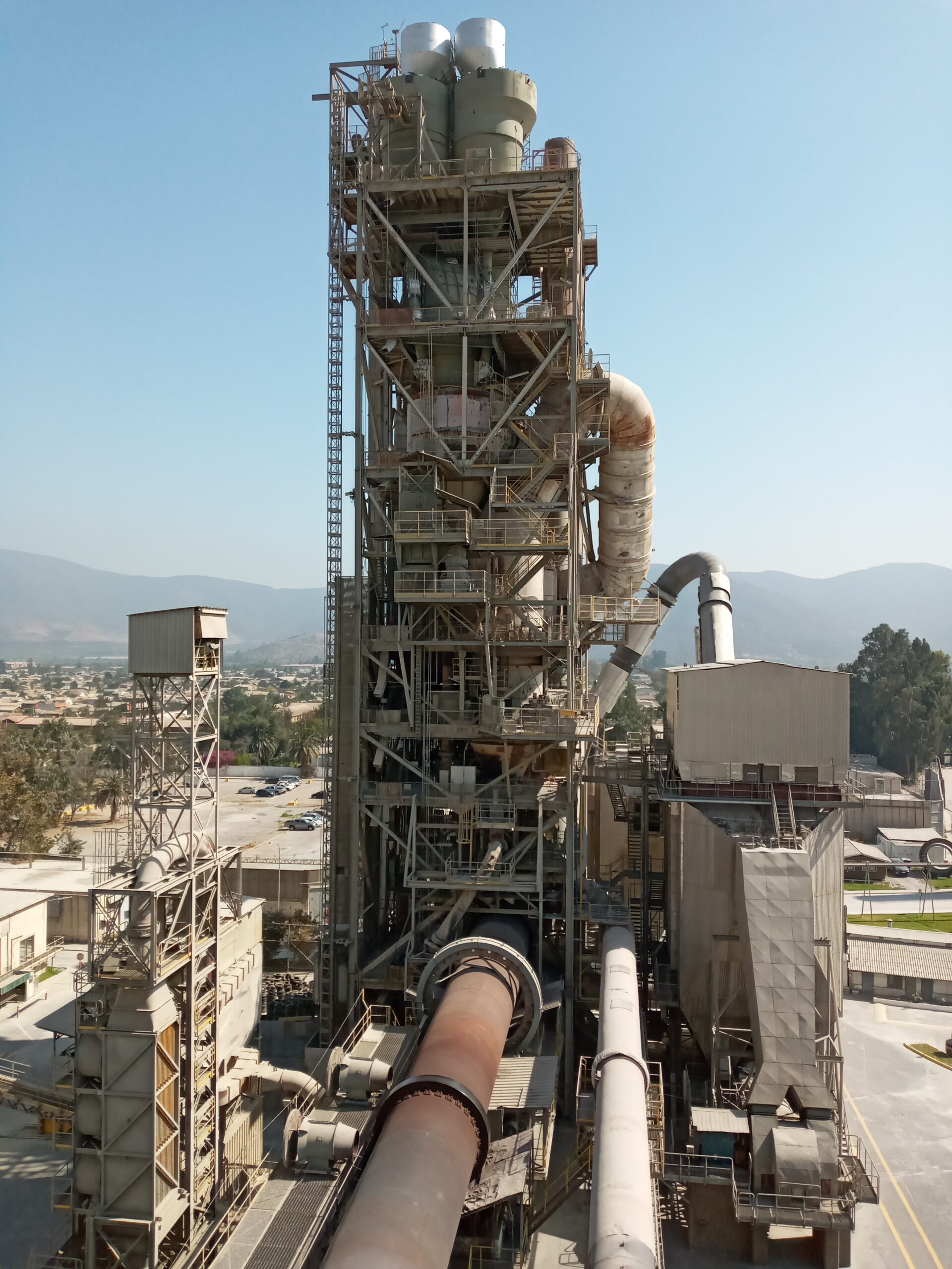 PMT - System provider in the cement and minerals industry