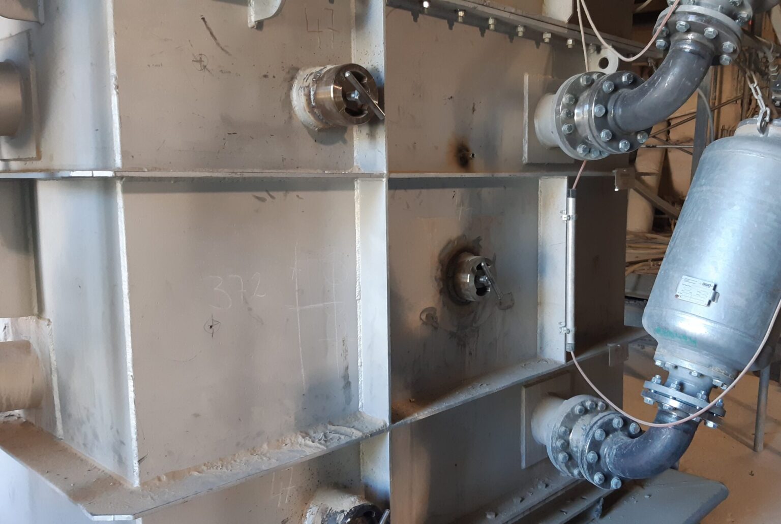 PMT - System provider in the cement and minerals industry